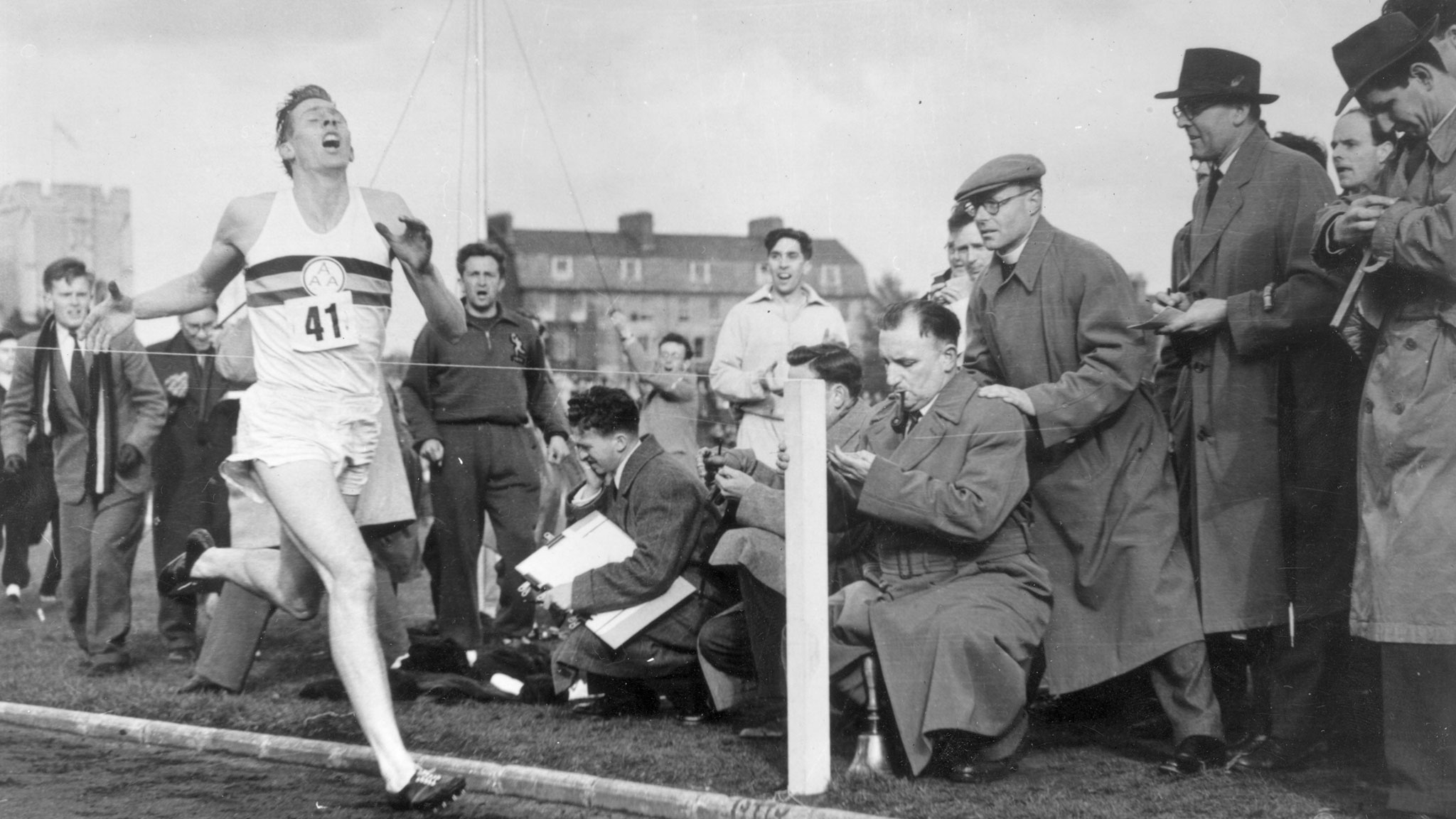 watch-roger-bannister-break-four-minute-mile-in-1954