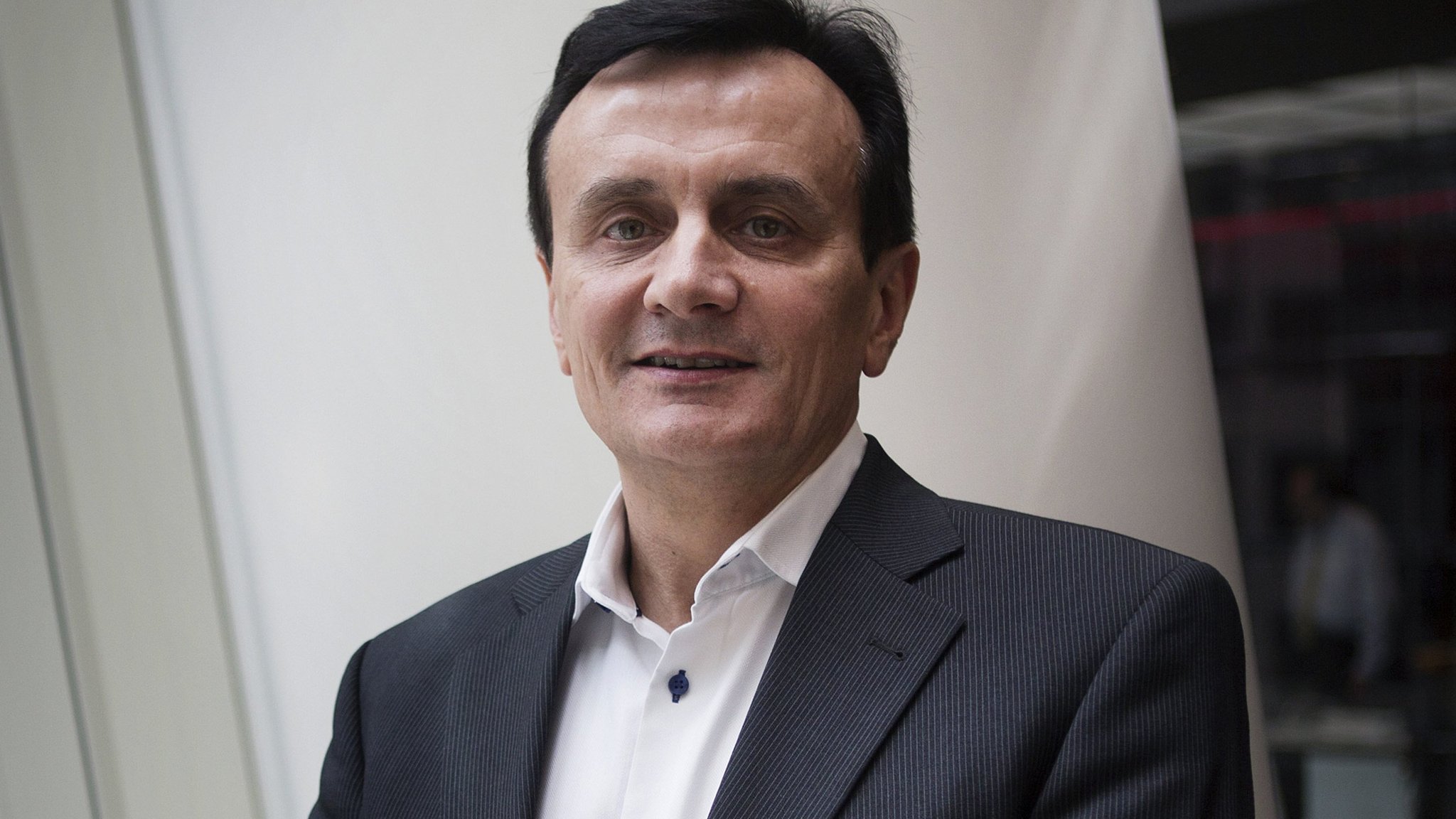 Pascal Soriot to remain at AstraZeneca