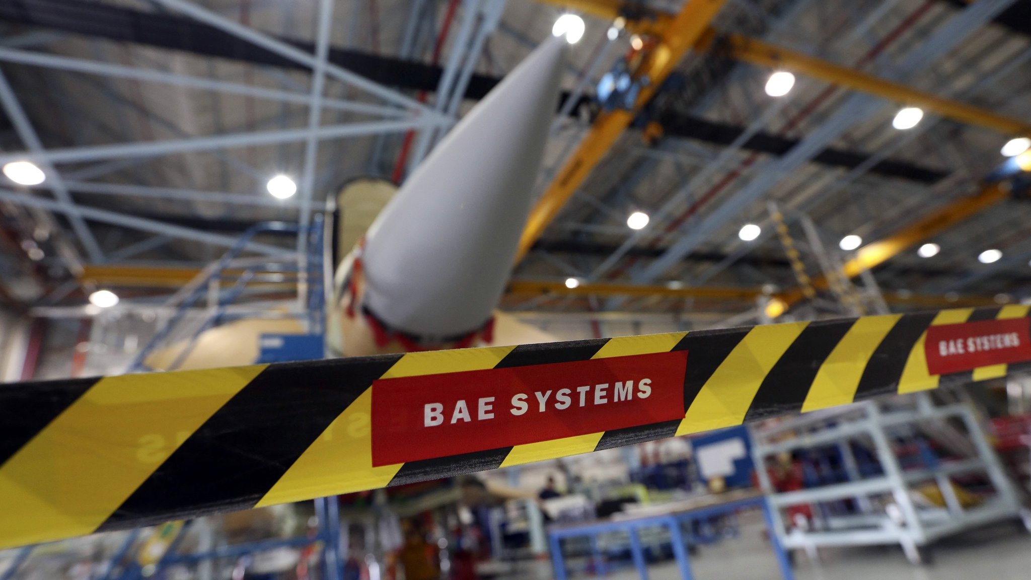 BAE Systems to streamline management and cut 2,000 jobs
