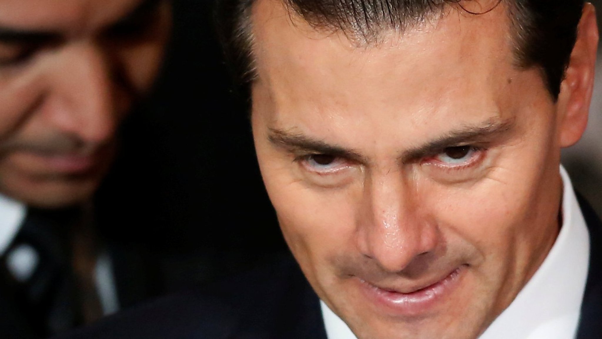 Mexico’s president slams Trump border wall move