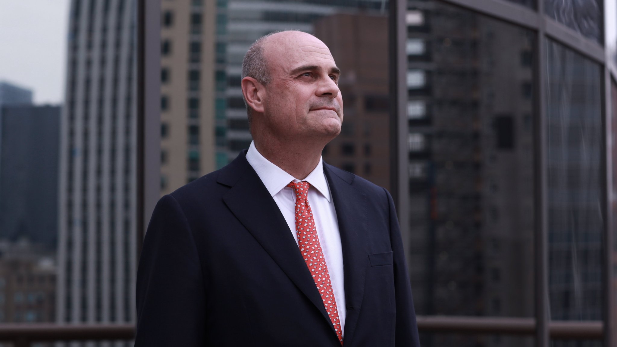 Peter Hancock quits as AIG chief after recovery plan flounders