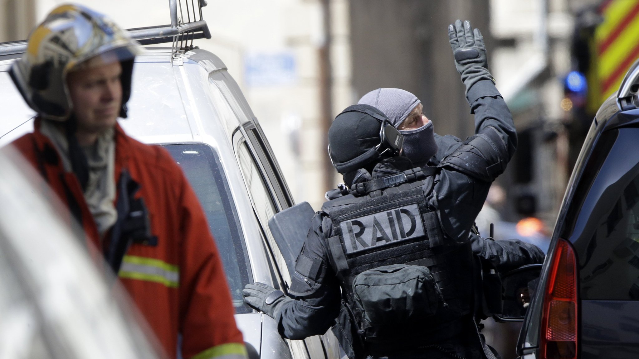 French police thwart ‘imminent’ terrorist attack