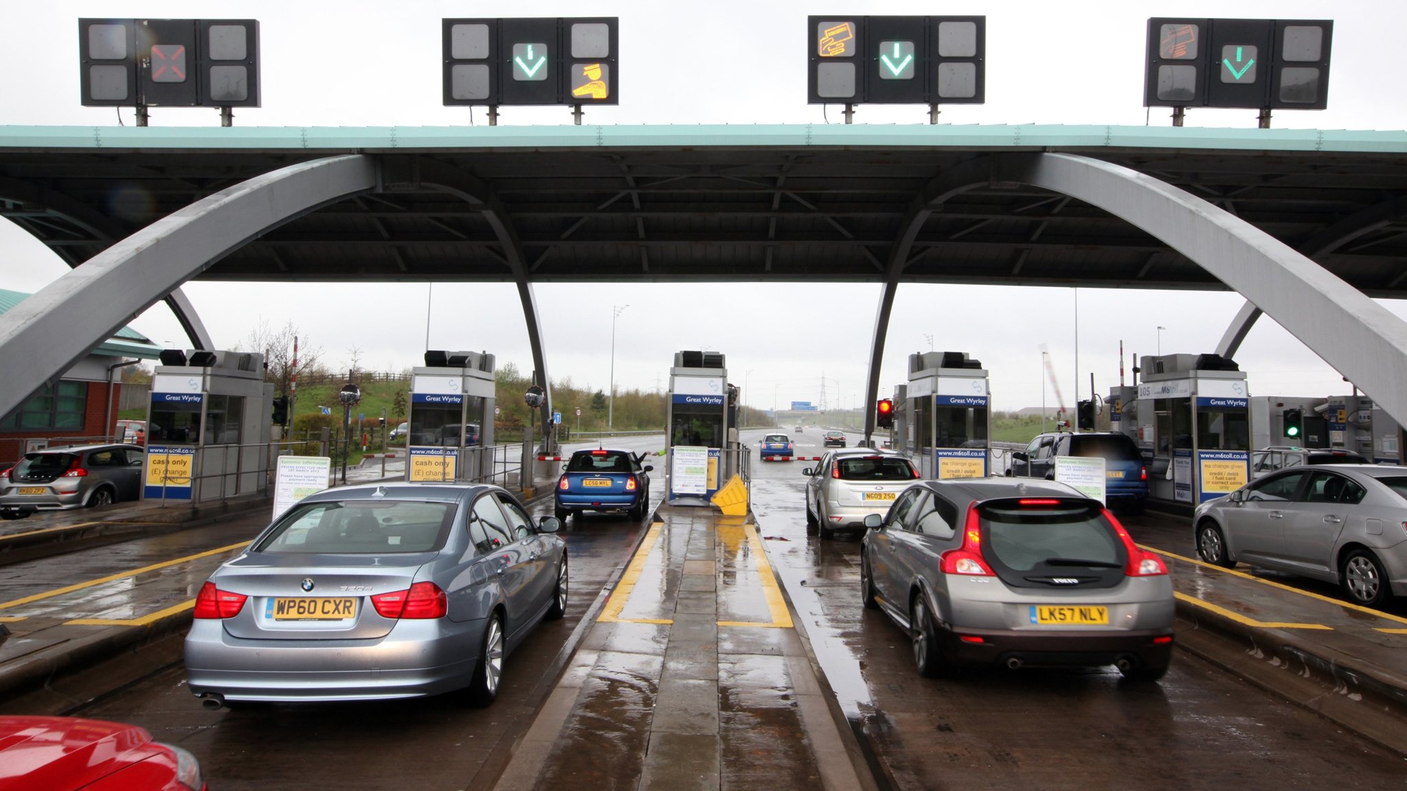 Lenders rethink sale of Britain’s M6 toll road