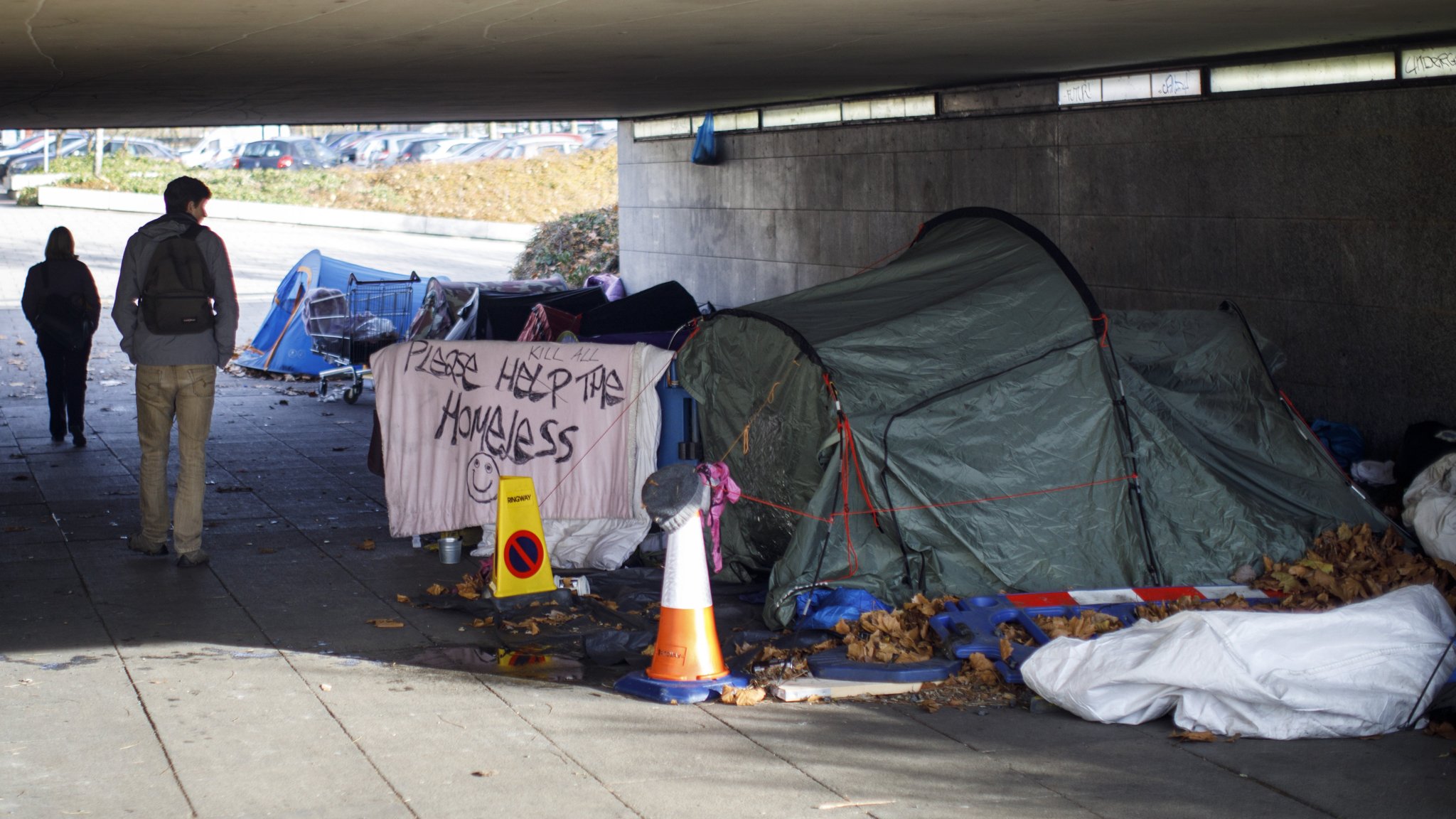 Chill wind blows through Britain’s growing homeless camps